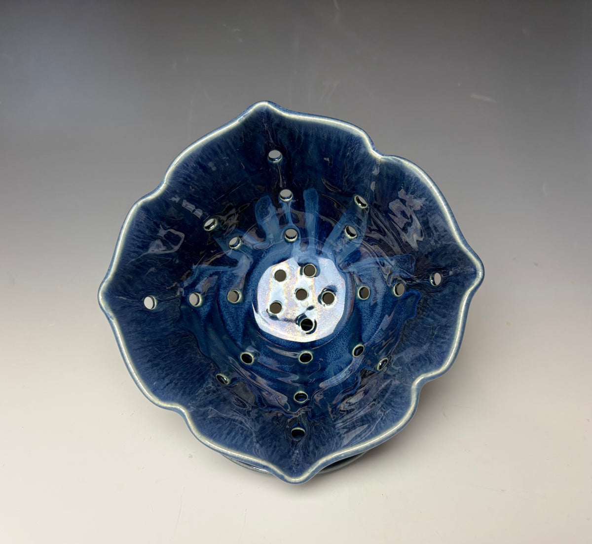 Deep Blue Lotus Berry Bowl #2 – Lindsey Epstein Pottery